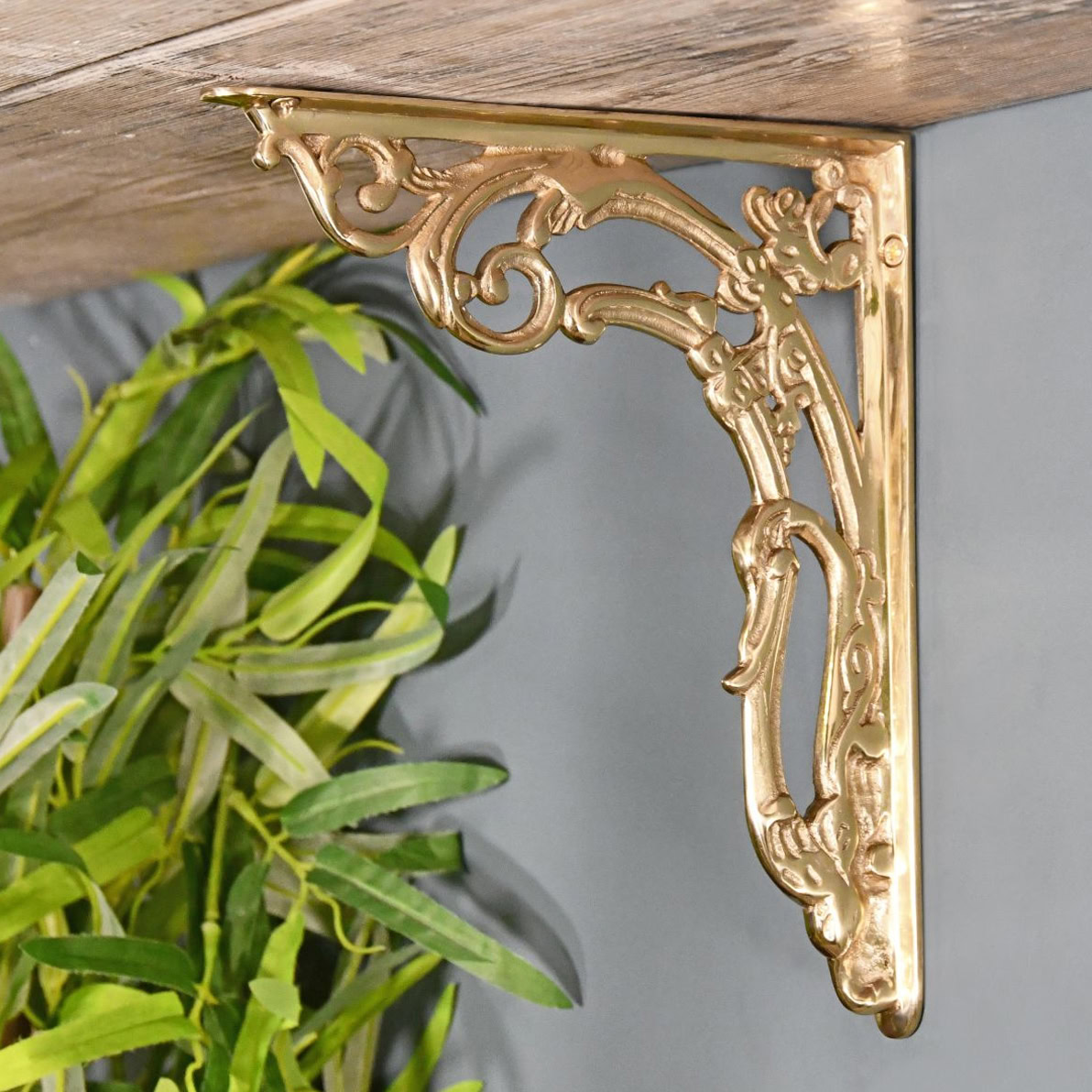 Classic Railway “Ribbleshead” Brass Shelf Bracket 26 x 21cm | Black ...