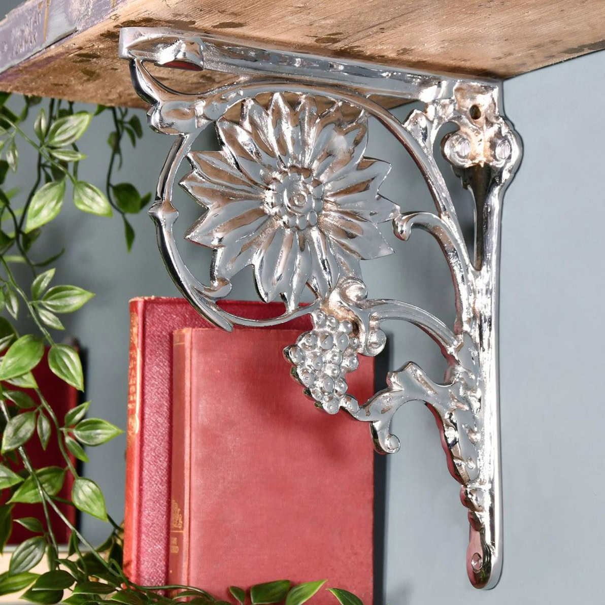 Shelf Brackets | Black Country Metalworks