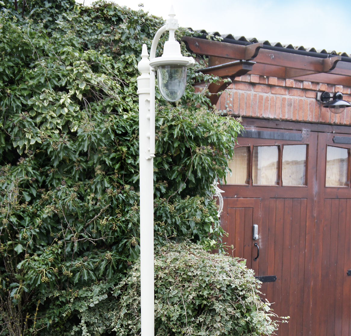 St Marlo Single lamppost Set | Black Country Metalworks