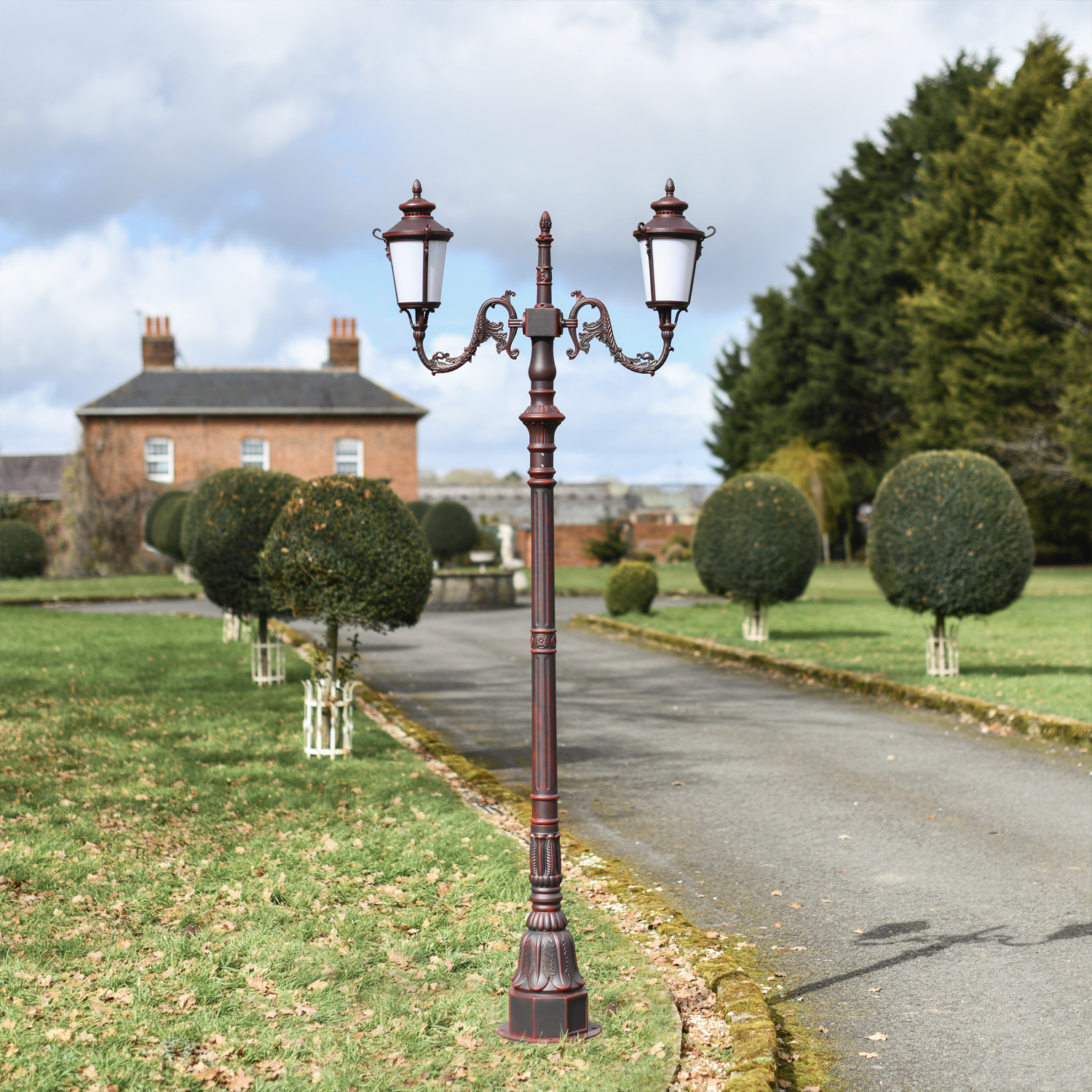 Garden Lamp Posts | Black Country Metalworks