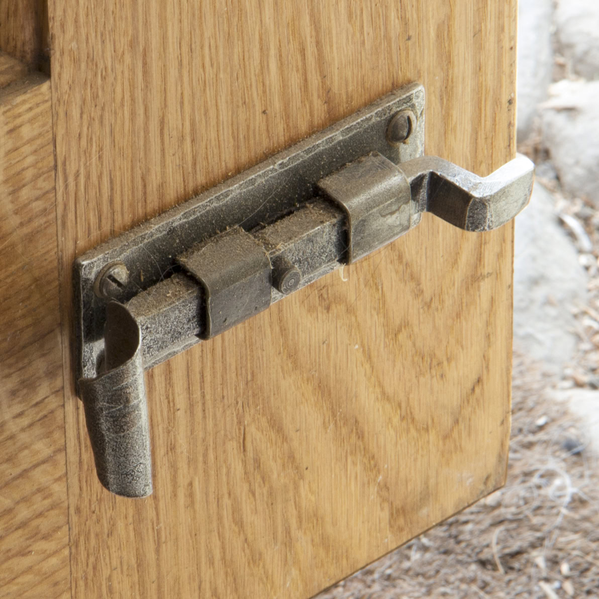 Door Furniture & Ironmongery | Handles, Hinges, Knockers & More | Black ...