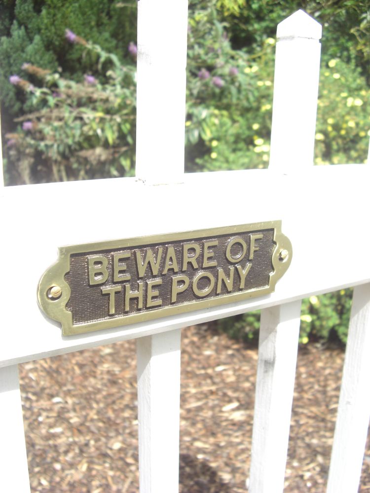 Gate Signs | Black Country Metalworks
