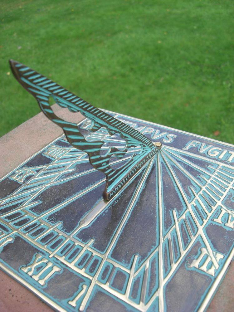 Verdigris 'Tempus Fugit' Square Sundial - 200mm | Black Country Metalworks