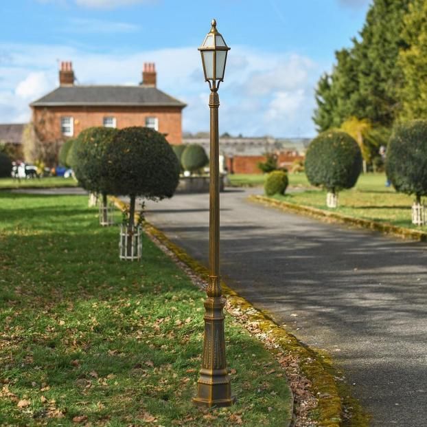 Victorian Lamp Posts | Cast Iron | Free Delivery | Black Country Metalworks