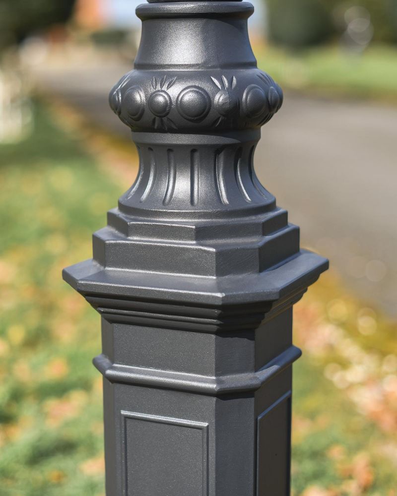 "Longthorpe" Black Traditional Lamp Post - 2.6m | Black Country Metalworks