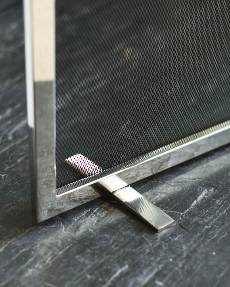“Hildern Hall” Stainless Steel Contemporary Mesh Fire Guard | Black ...