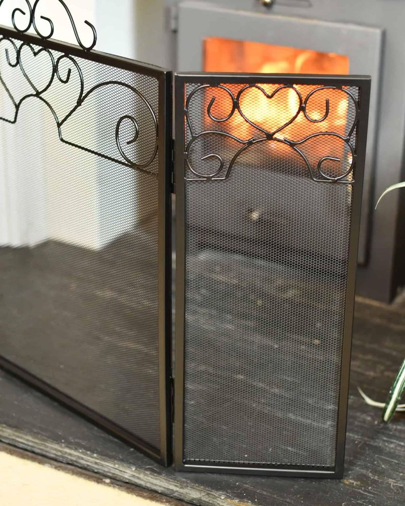 “Holmwood Manor” Three Panel Fire Guard | Black Country Metalworks