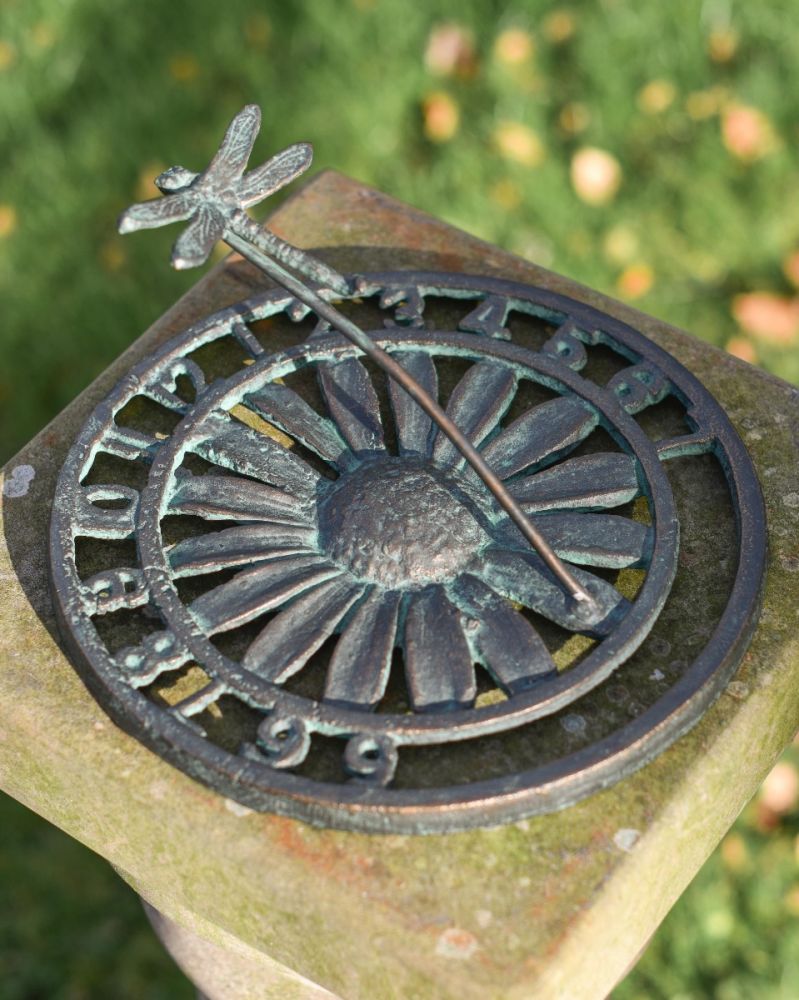 Garden Sundials | Black Country Metalworks