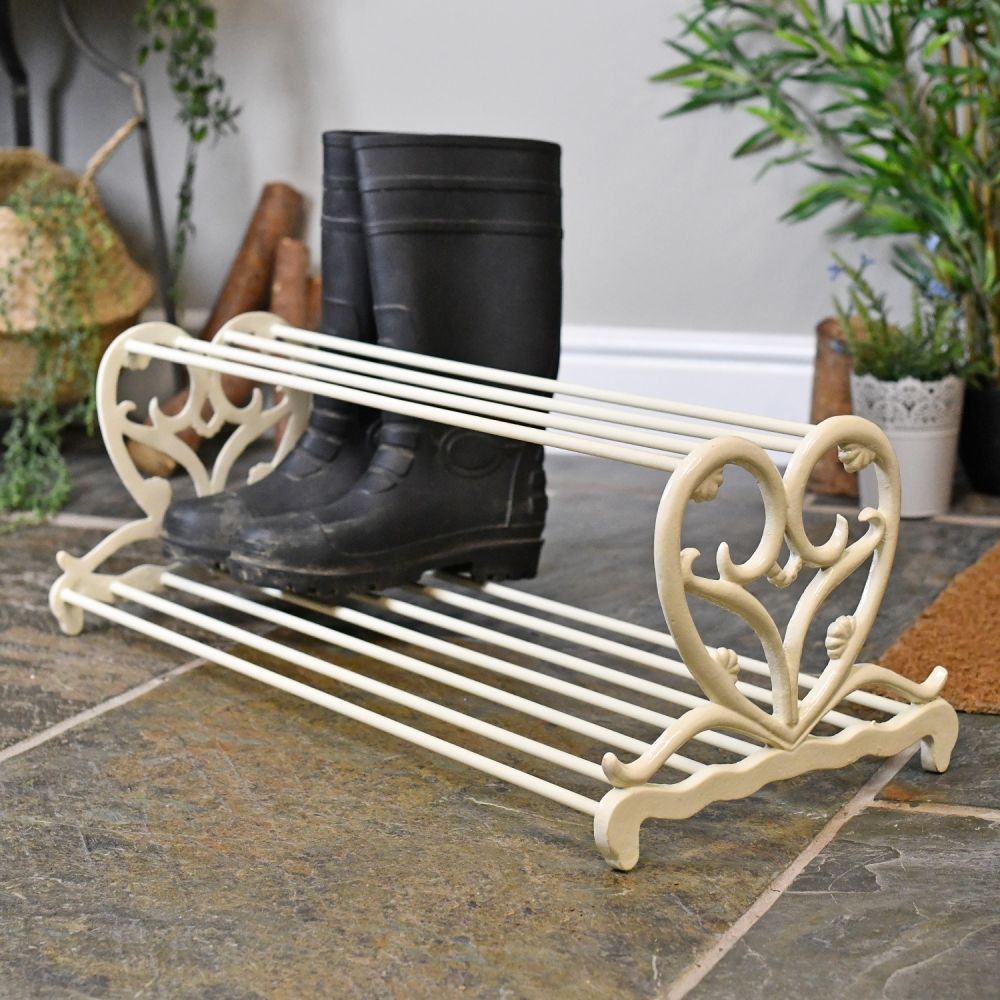 Cream “Loredana” Heart Shoe Stand | Black Country Metalworks
