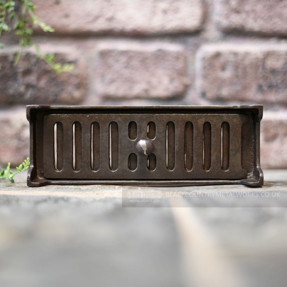 Cast Iron 9" x 3" Adjustable Air Vent | Black Country Metalworks