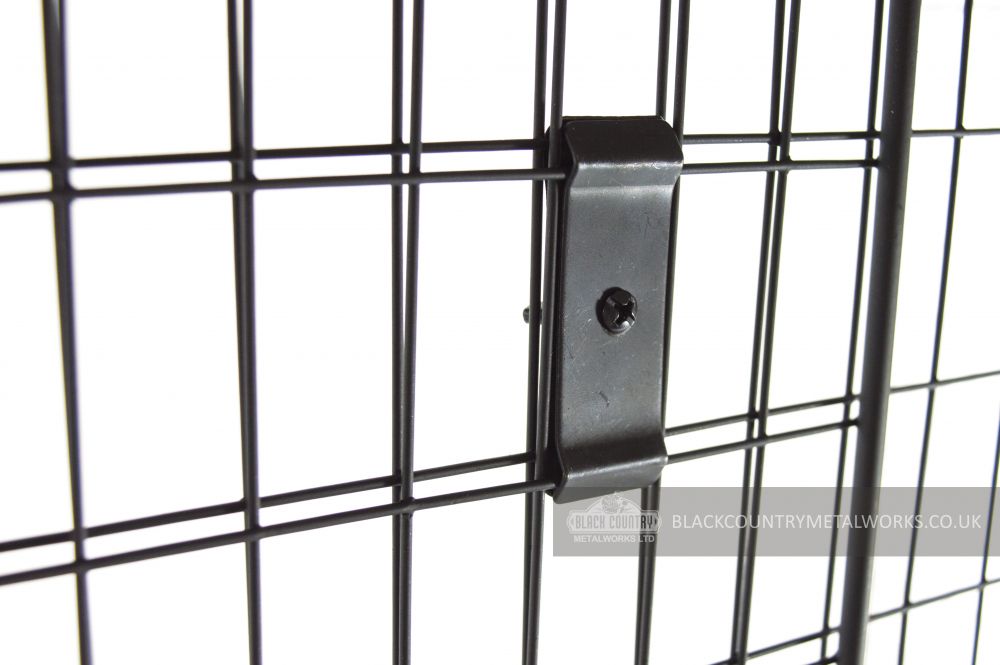 Brinton Extendable Nursery Fire Guard | Black Country Metalworks