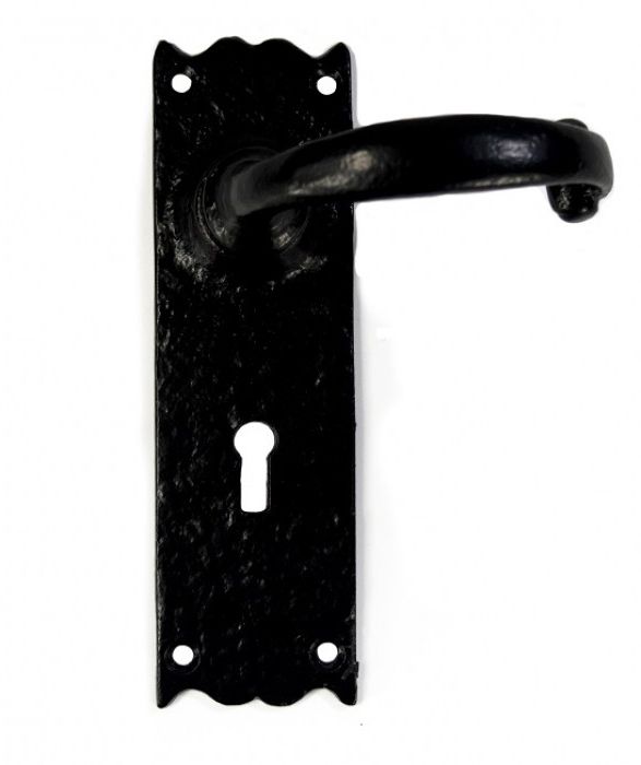 "Aldrington" Curved Iron Lever Handle | Black Country Metalworks