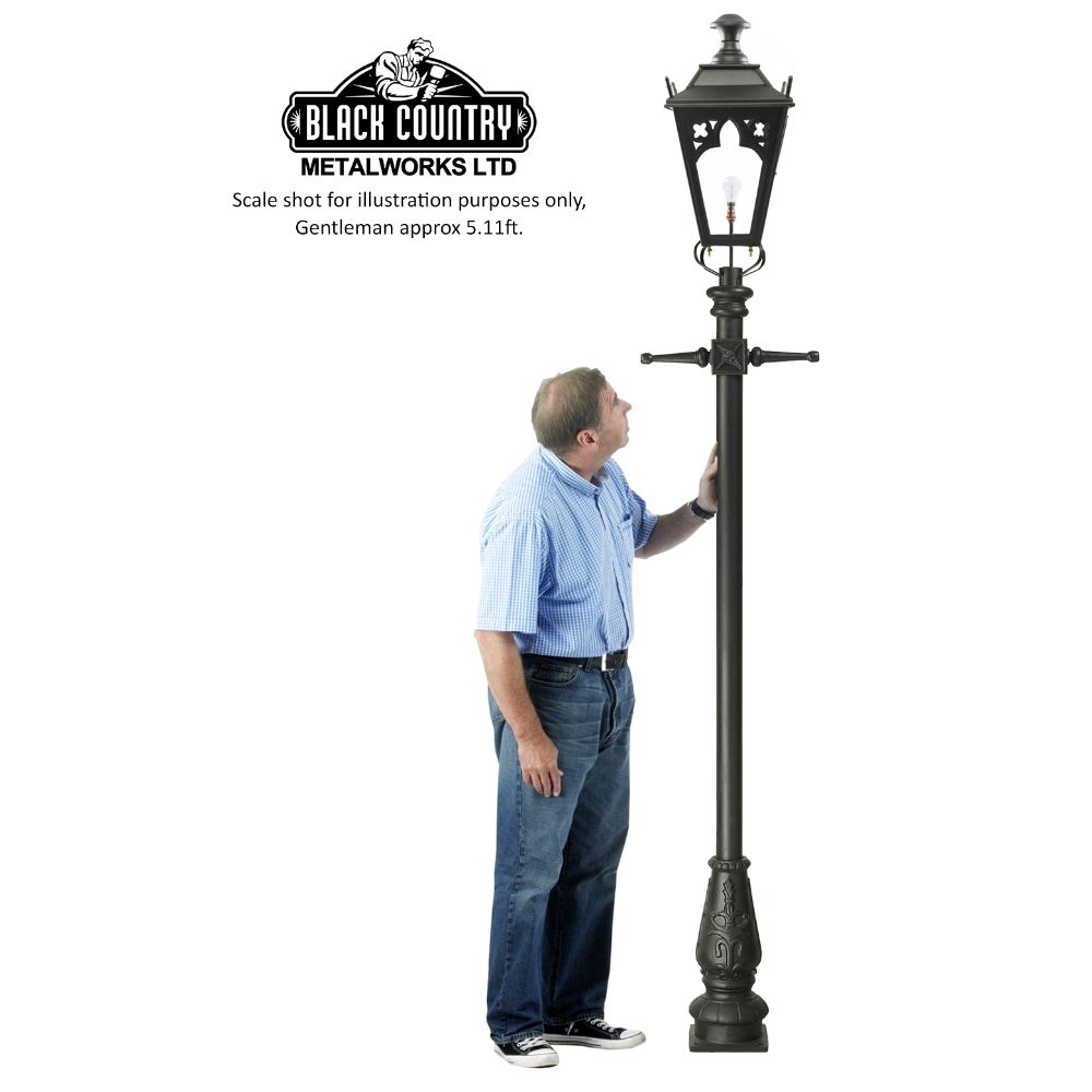 Black Gothic Lamp Post & Lantern Set 2.7m | Black Country Metalworks