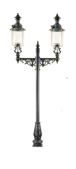 "Craven Priory" complete lamp post set | Black Country Metalworks