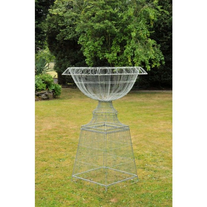 St Austell Wirework Planter | Black Country Metalworks