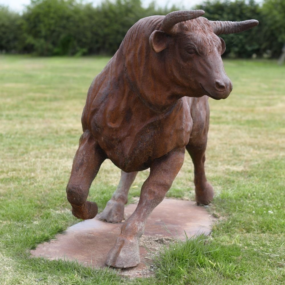 “Shepherds Hill” Rustic Bull Garden Sculpture | Black Country Metalworks