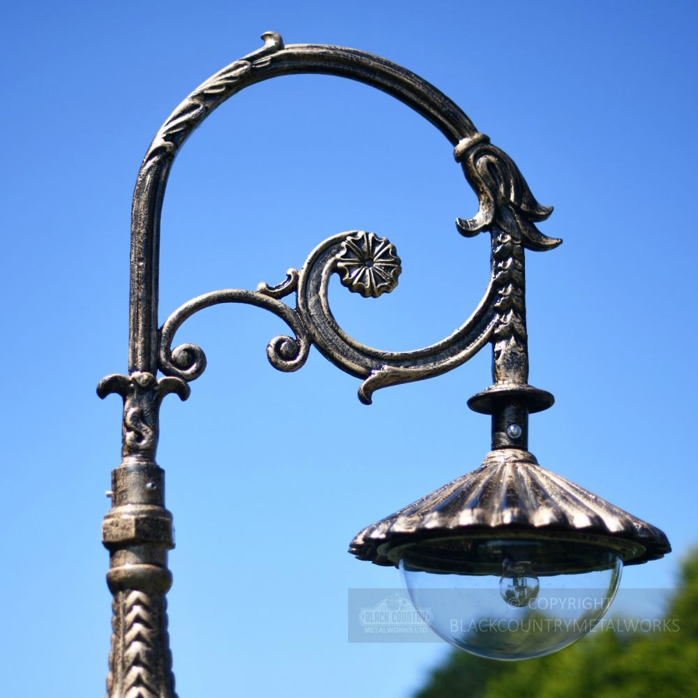 "Lady Oralie" Antique Gold Deluxe Cast Iron Victorian Lamp Post 3.1m ...