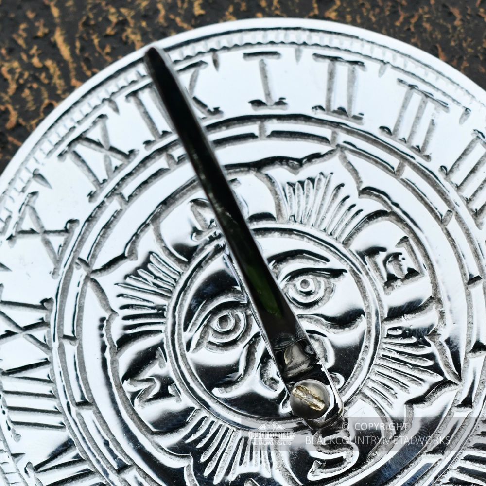Bright Chrome 'Suns Tyne' Mini Sundial - 95mm | Black Country Metalworks