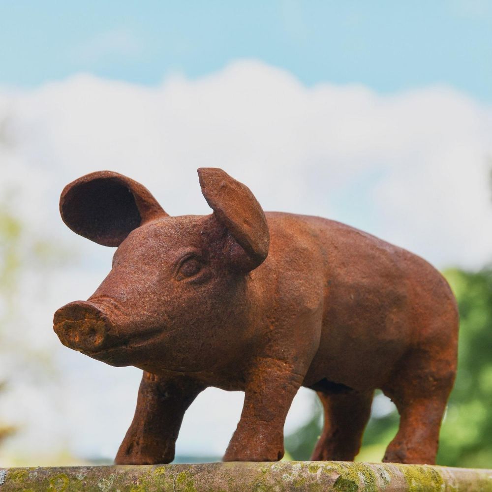 Rustic Pig Cast Iron Sculpture | Black Country Metalworks