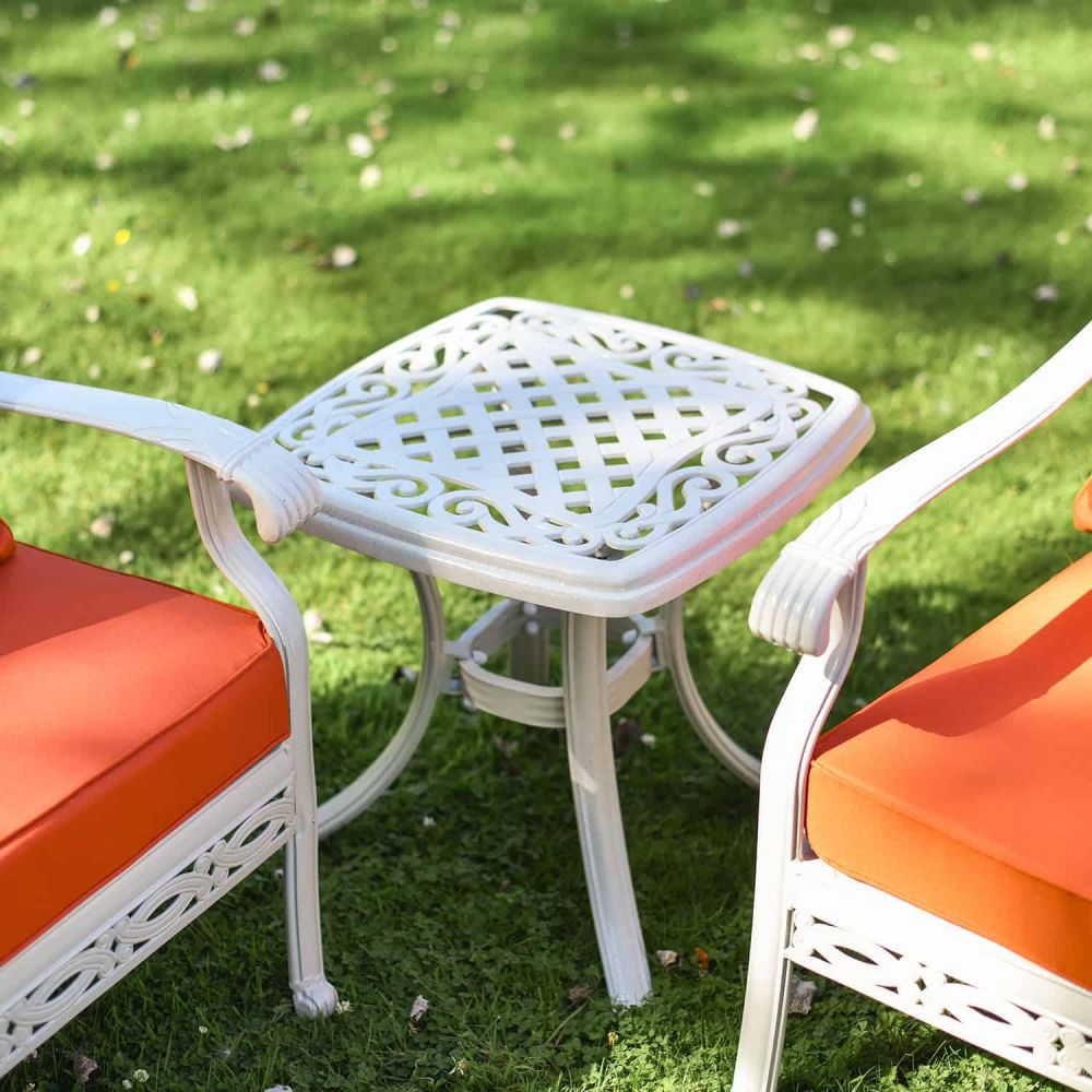 Deluxe White "Elmswood" Outdoor Five Seater Sofa, Table & Chair Set ...
