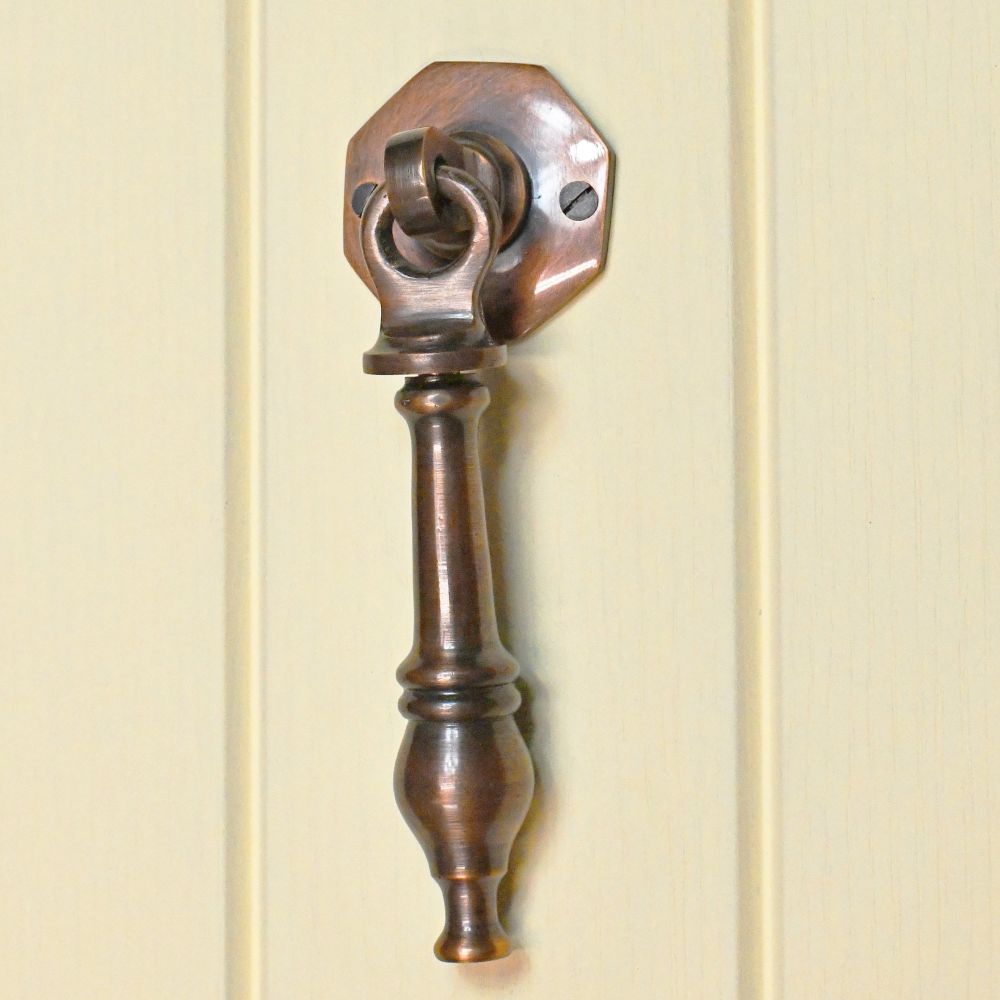 “Rivermews Manor” Traditional Antique Copper Door Knocker | Black ...