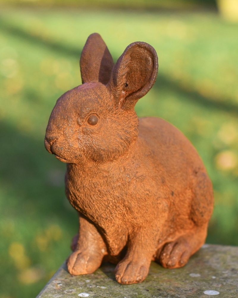 Rustic Cast Iron "Nibbles" Rabbit Sculpture | Black Country Metalworks