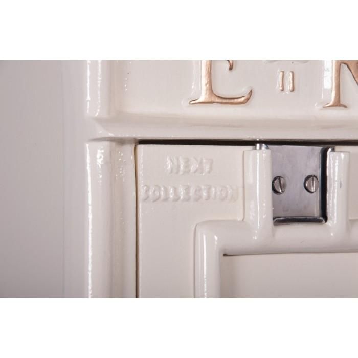 'Original Reproduction' Cream Elizabeth Regina Post & Parcel Box With ...