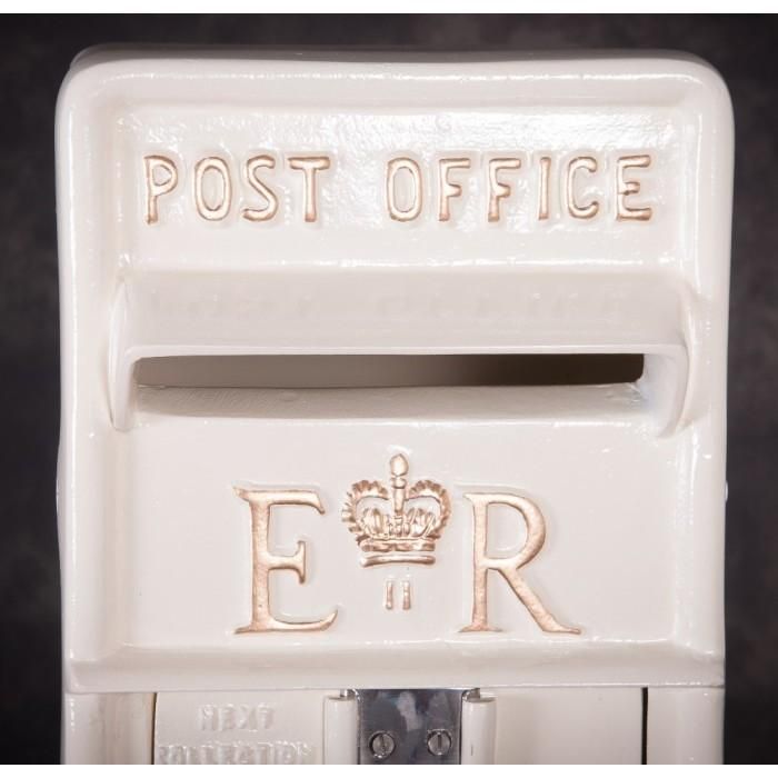 'Original Reproduction' Cream Elizabeth Regina Post & Parcel Box With ...
