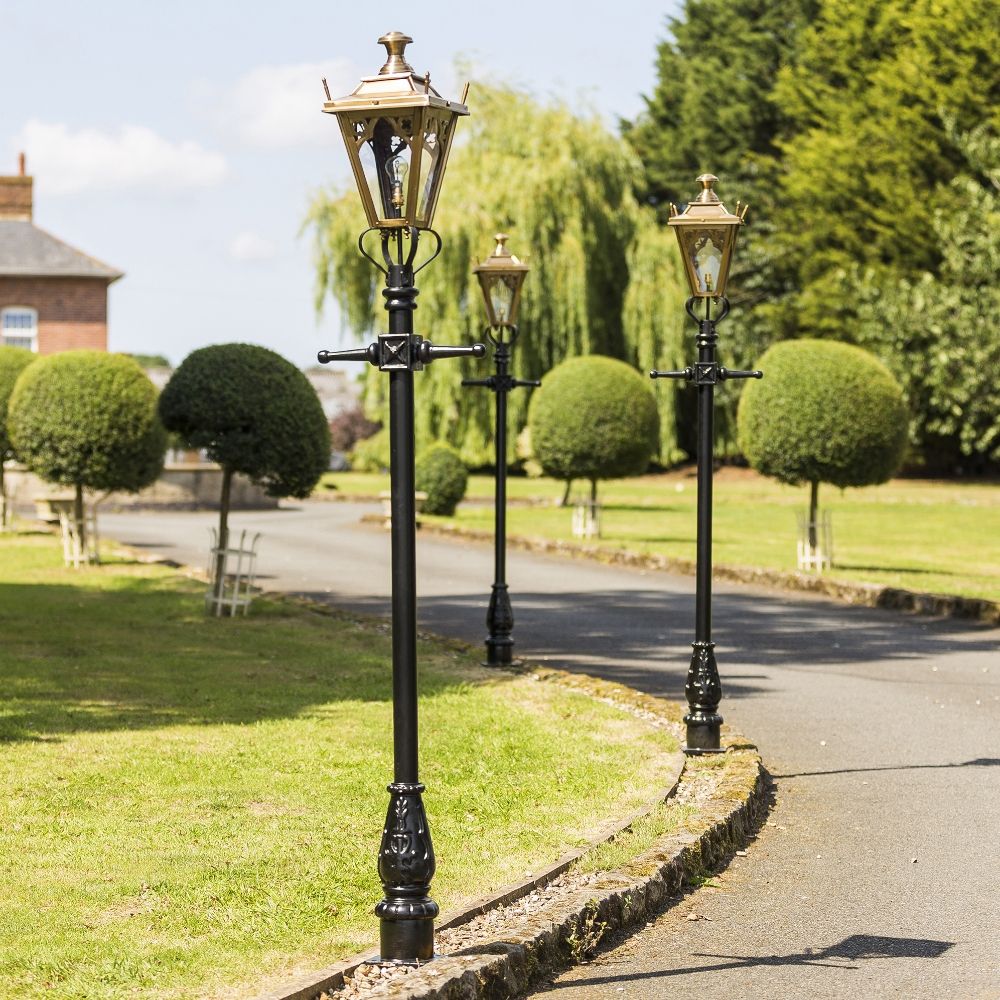 Garden Lamp Posts | Black Country Metalworks