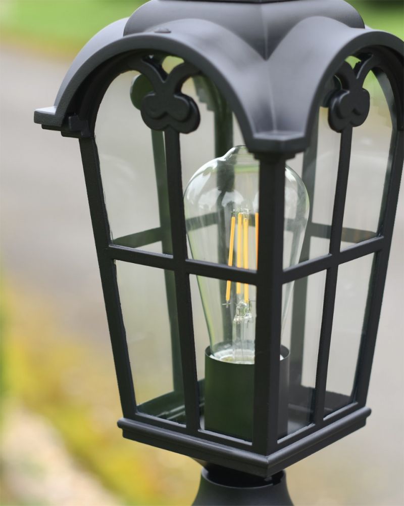 'Onyx Manor' Gothic Pillar Light - 46cm | Black Country Metalworks