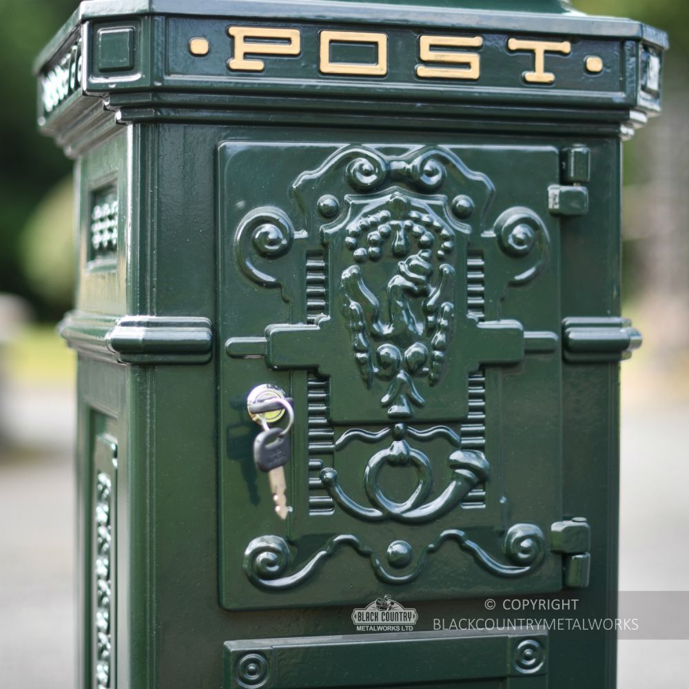 “Pine Forest” Green Camden Free Standing Post Box | Black Country ...