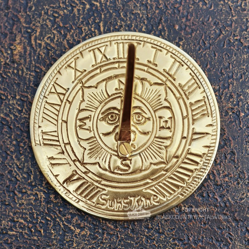 Polished Brass 'Suns Tyne' Mini Sundial - 95mm | Black Country Metalworks