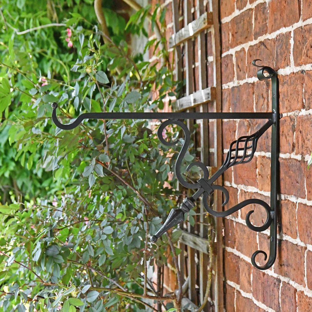 "Cupid's Arrow" Blacksmith Iron Hanging Bracket | Black Country Metalworks