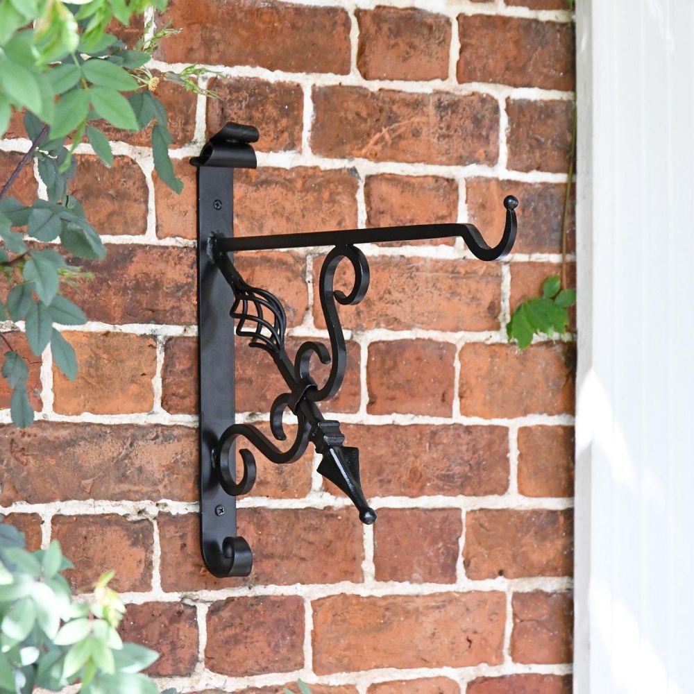 "Cupid's Arrow" Blacksmith Iron Hanging Bracket | Black Country Metalworks