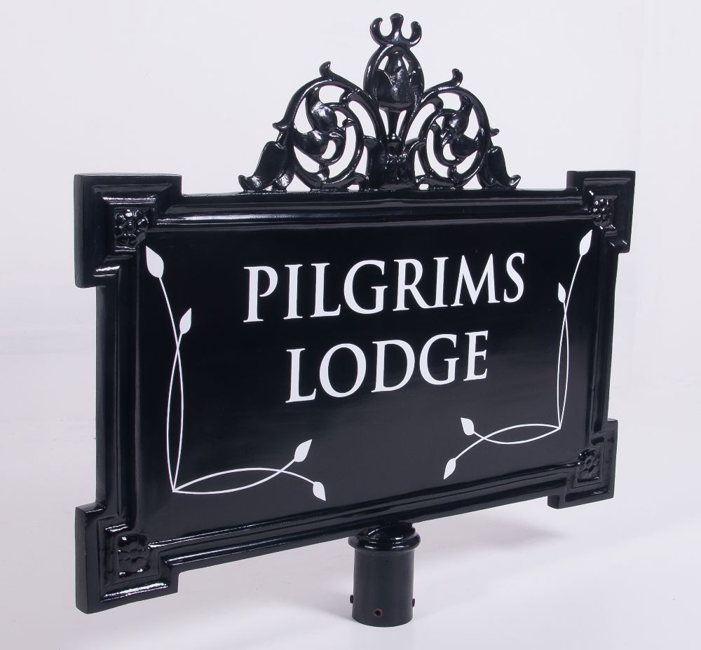 The “Leominster” Sign Post | Black Country Metalworks