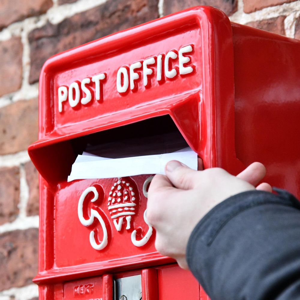 "Redford Keep" Slim King George Post Box | Black Country Metalworks