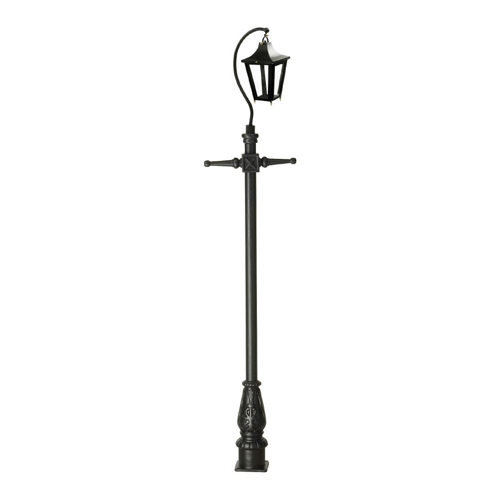 Swan Neck Lamp Posts | Black Country Metalworks