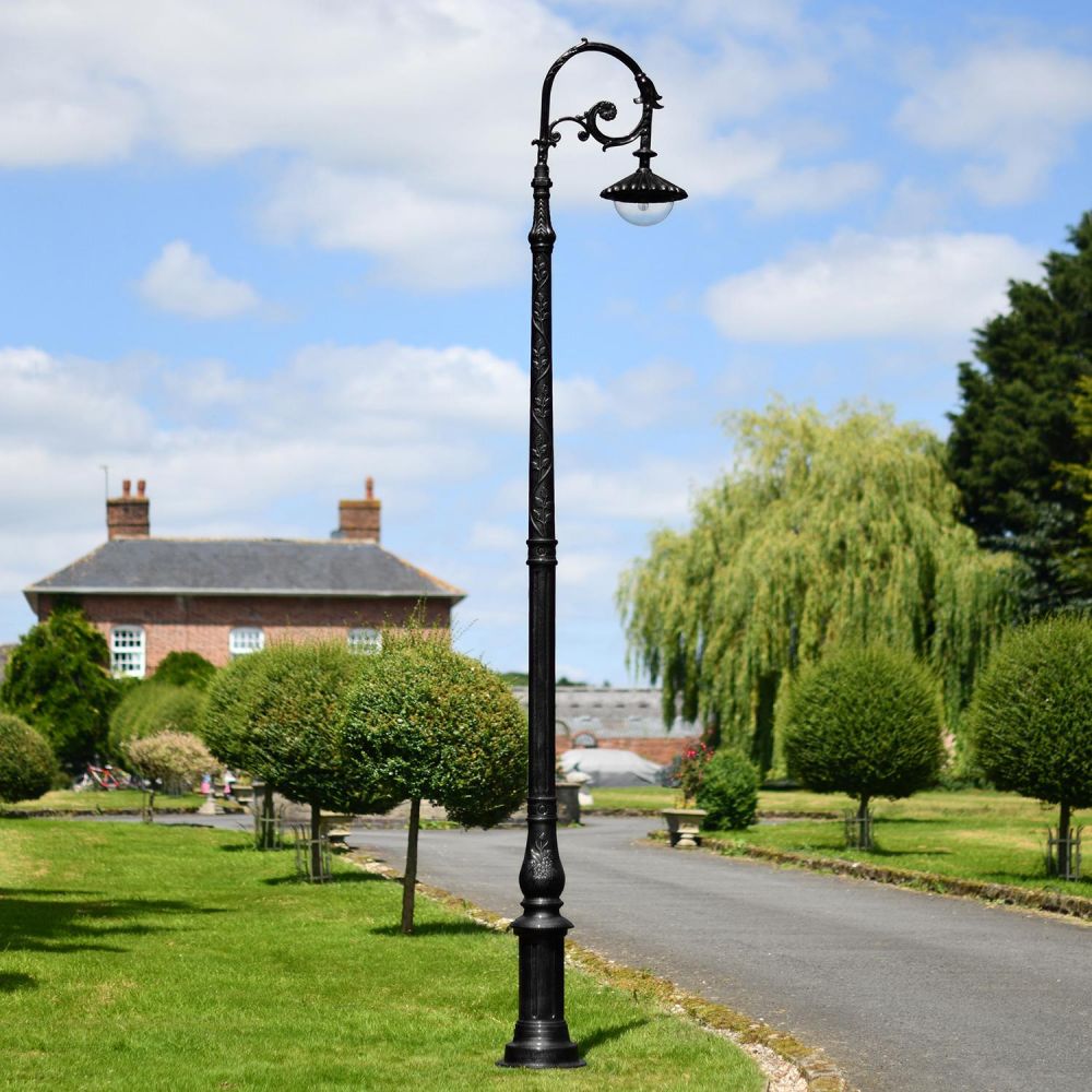 Victorian Lamp Posts | Cast Iron | Free Delivery | Black Country Metalworks