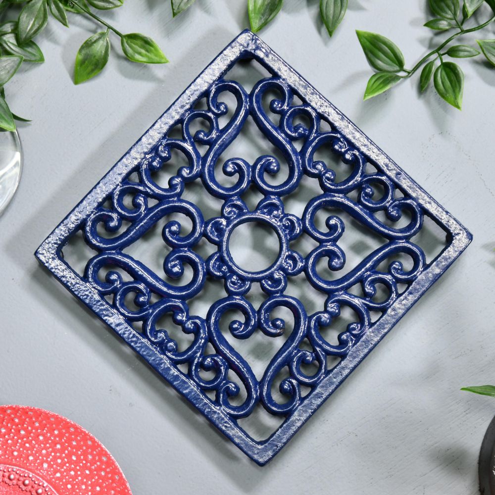 Cast Iron Kitchen Trivets | Trivets, Pot Stands & Worktop Protectors ...