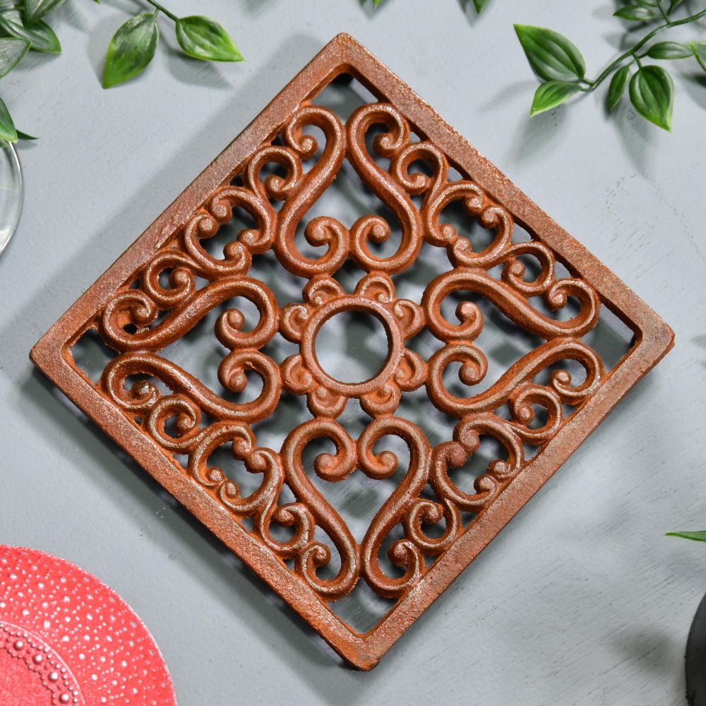 Cast Iron Kitchen Trivets | Trivets, Pot Stands & Worktop Protectors ...