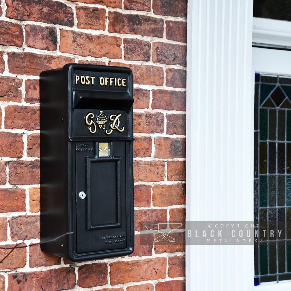 "Oakhampton" Slim King George Post Box In Black | Black Country Metalworks