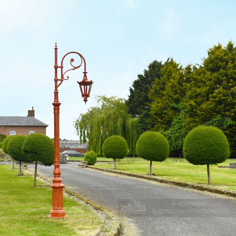 "Lady Maribelle" Antique Red Cast Iron Ornate Swan Neck Lamp Post 2.5m ...
