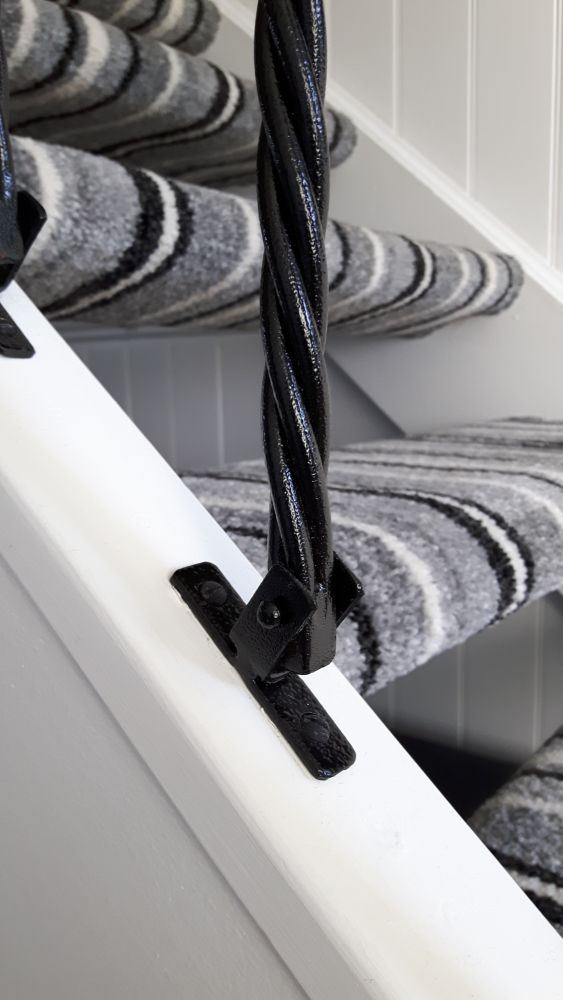 "Grosvenor" Rope Twist Stair Spindle with Brackets | Black Country ...
