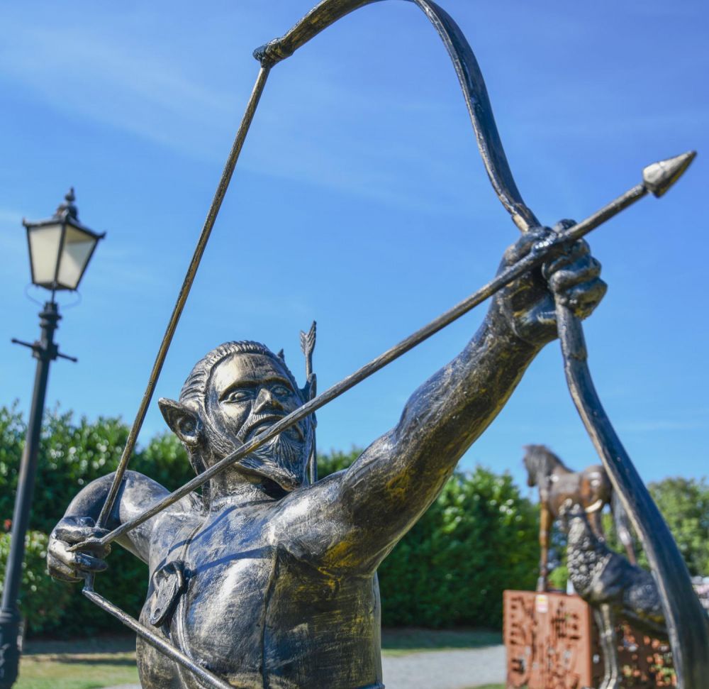 Recycled Cast Aluminium Brushed Gold "Archer" Centaur Sculpture | Black ...