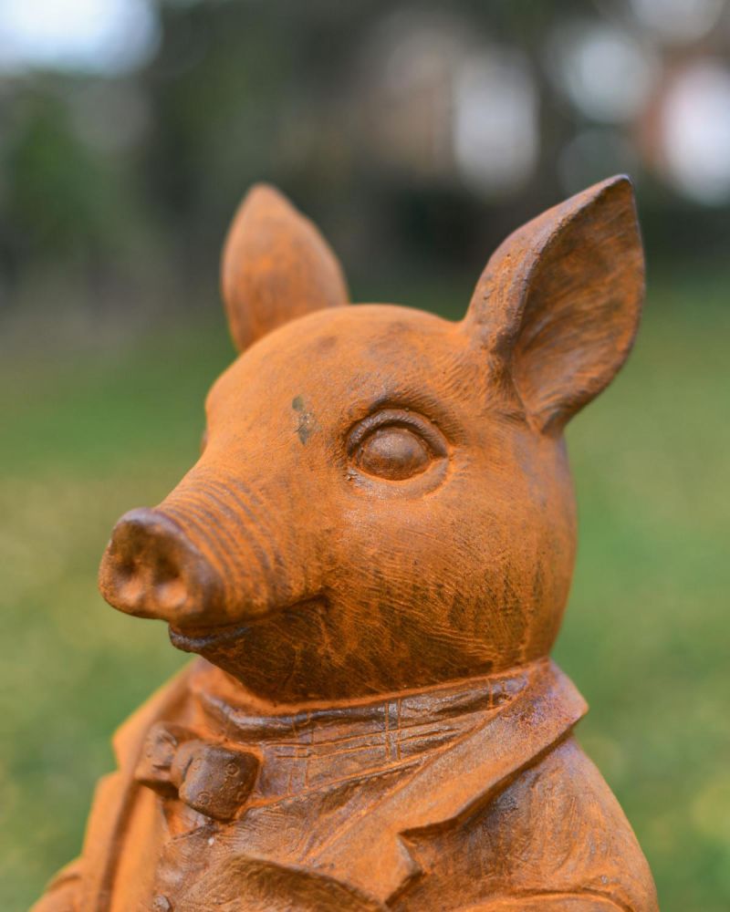 Rustic Pig Cast Iron Sculpture | Black Country Metalworks