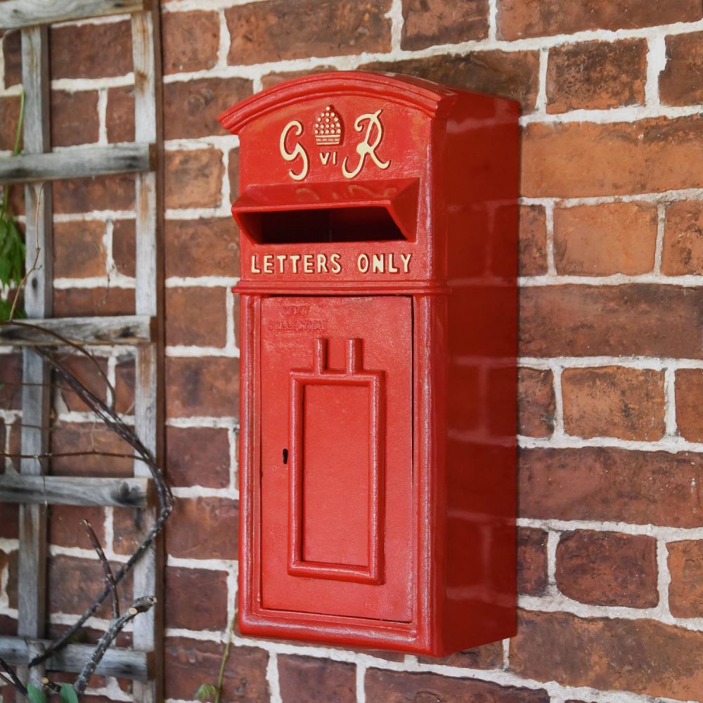 “Scorched Cranberry” Red Huntingdon Wall Mounted Post Box | Black ...