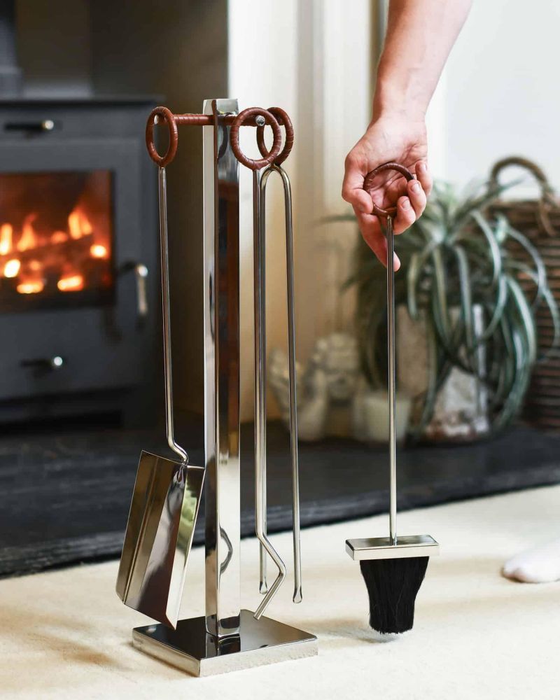 "Woodbridge" Stainless Steel and Leather Circular Companion Set 62cm ...