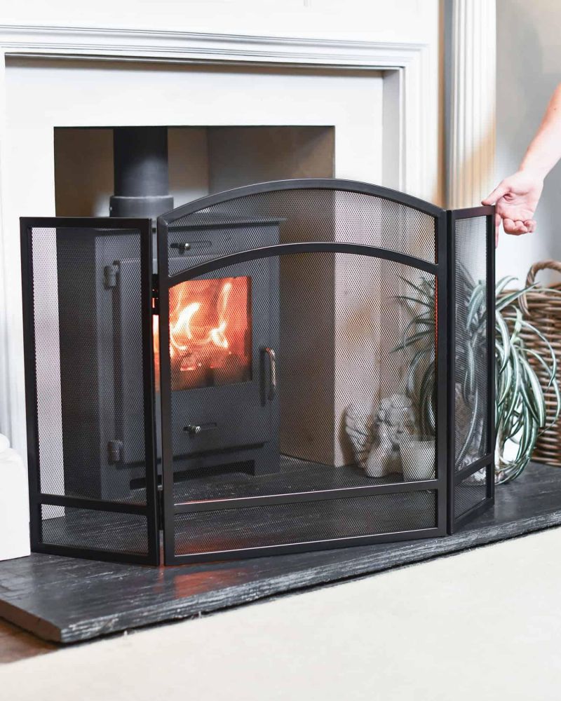 Black Curved Three Fold Fireguard | Black Country Metalworks