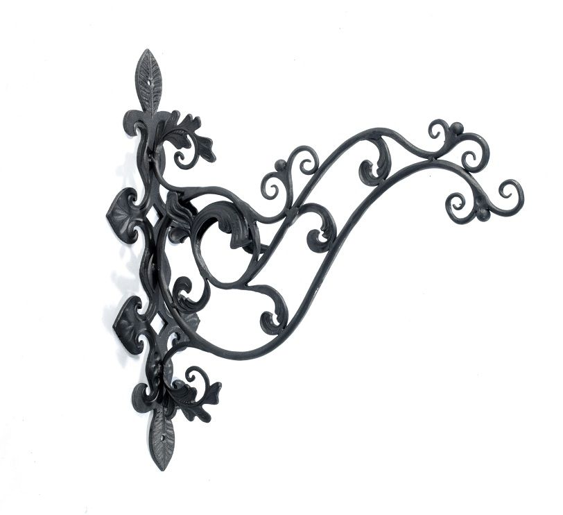 Leaf design scroll wall bracket | Black Country Metalworks