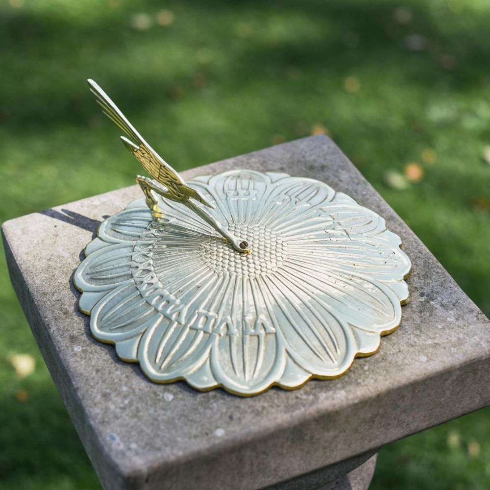 Polished Brass 'Sunflower' Sundial - 200mm | Black Country Metalworks
